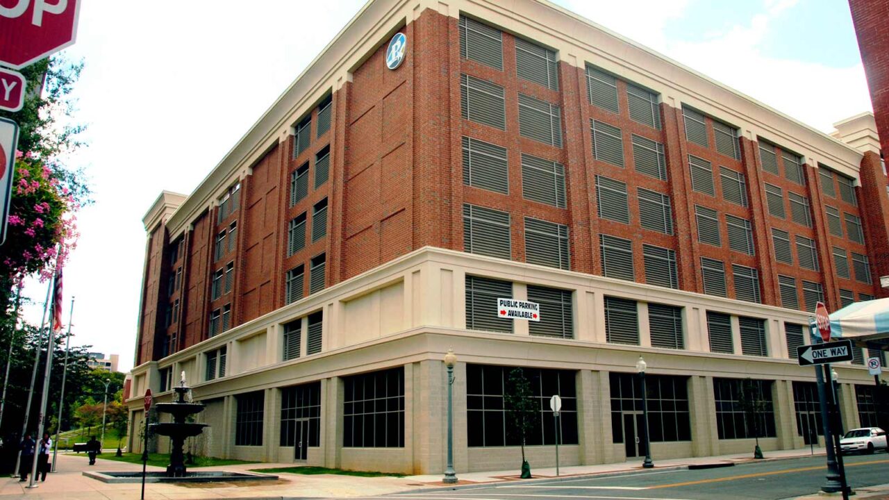 Roanoke Market Parking Garage - Branch Builds